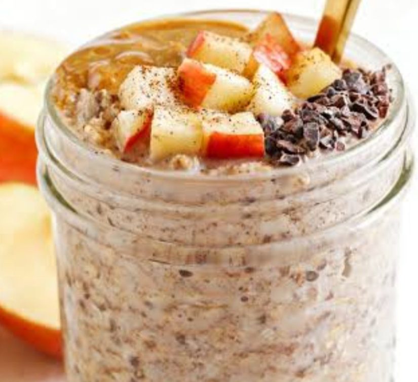 Postre de manzana, yogurt de almendra y chia – HolMedVita